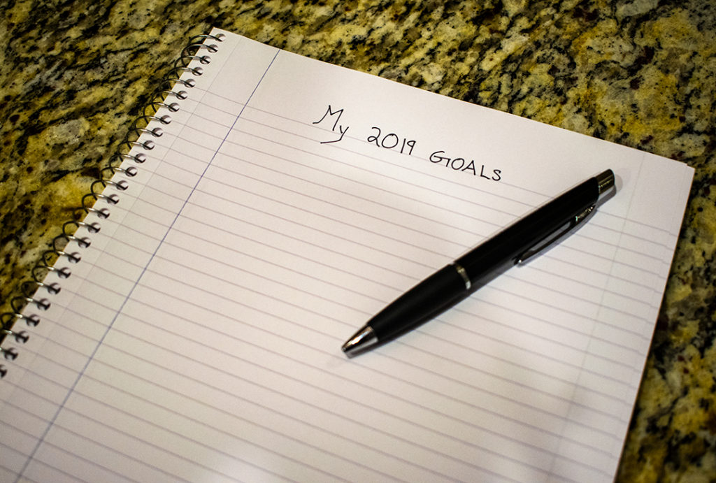 7 WAYS TO SET AND ACHIEVE YOUR GOALS - NINE-FIVE TO FREEDOM